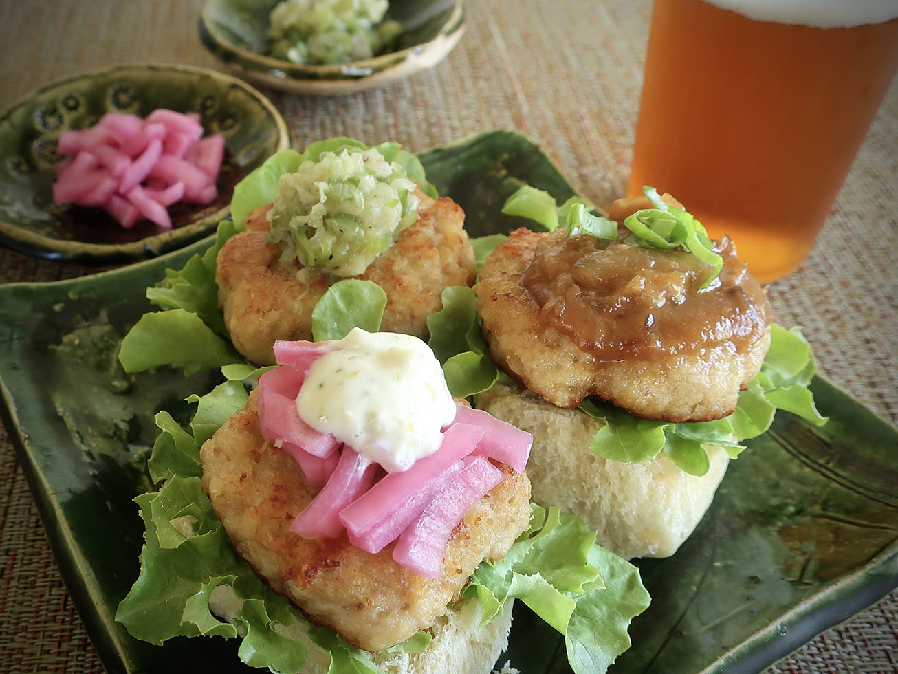 Japanese Chicken Sliders with a Tasty Trio of Toppings – Japanagram